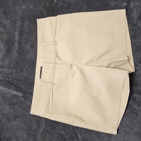 The Limited | Shorts | Nwot Khaki Tan Shorts By The Limited Sz 6 More ...